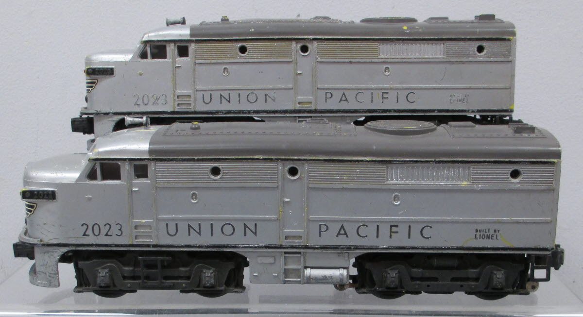 Lionel HO Union Pacific Railroad Model Railroad Locomotives LIONEL - 2 ...