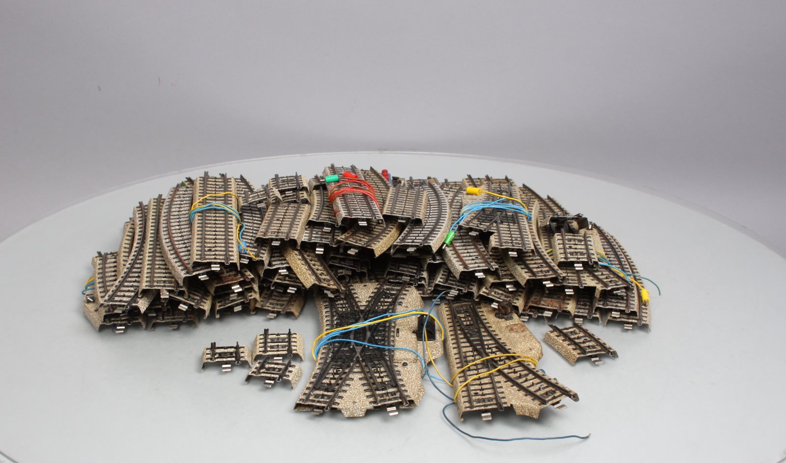 Marklin HO Scale M-Track Straight, Curved, and Switch Track Sections ...