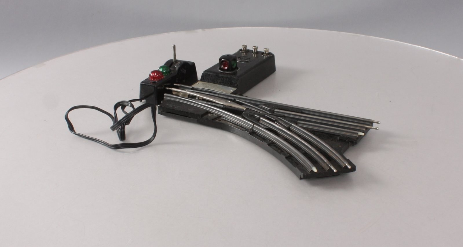 Lionel 5132 O22 Right Hand Remote Control Switch for sale online | eBay